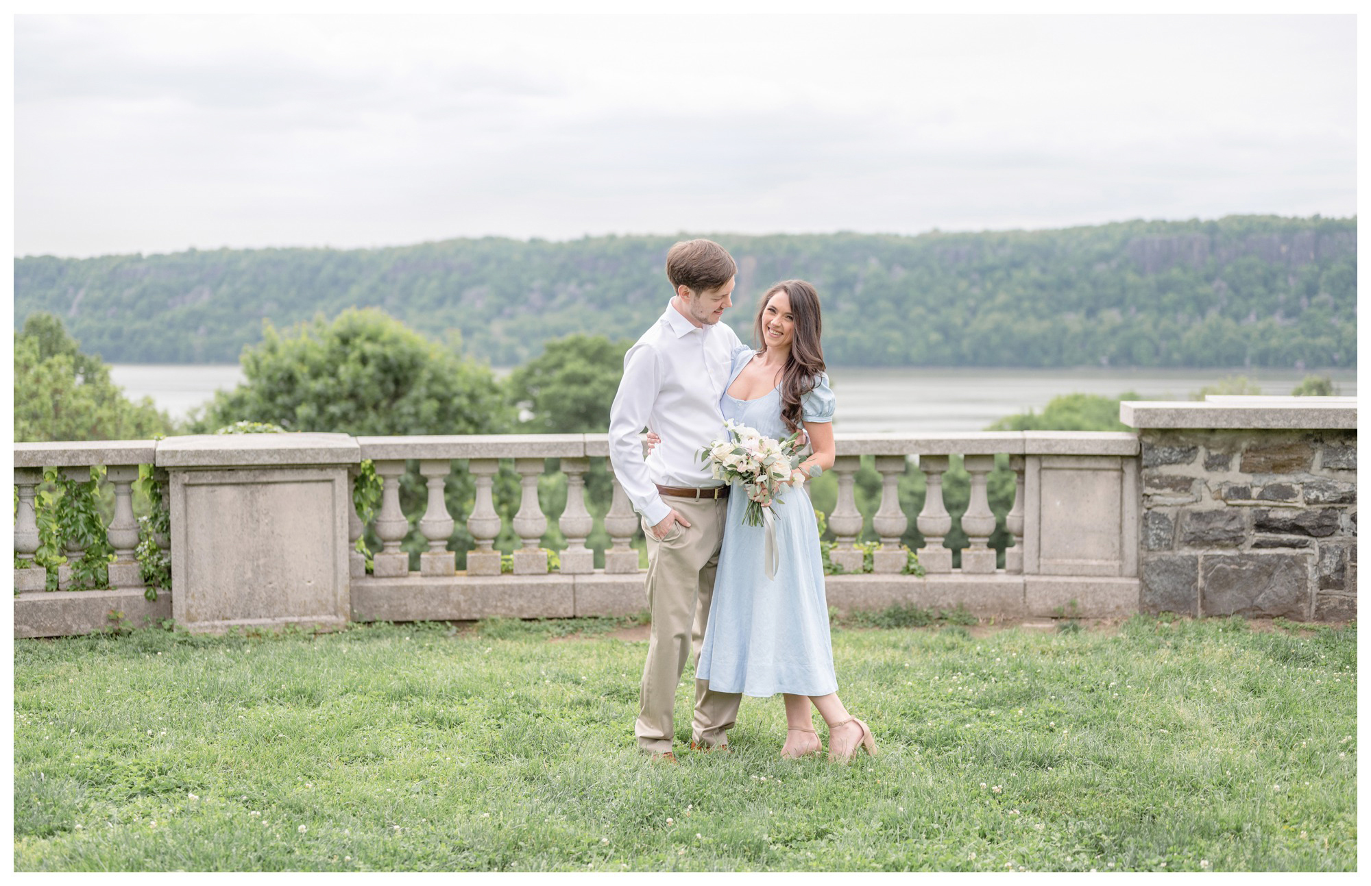 Wave Hill Picnic Engagement Session Overlooking the Hudson River - Lin ...
